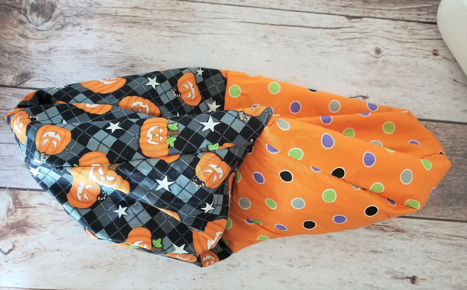 Free Fabric Bucket Sewing Pattern + SVG Cut Files | Sew Simple Home