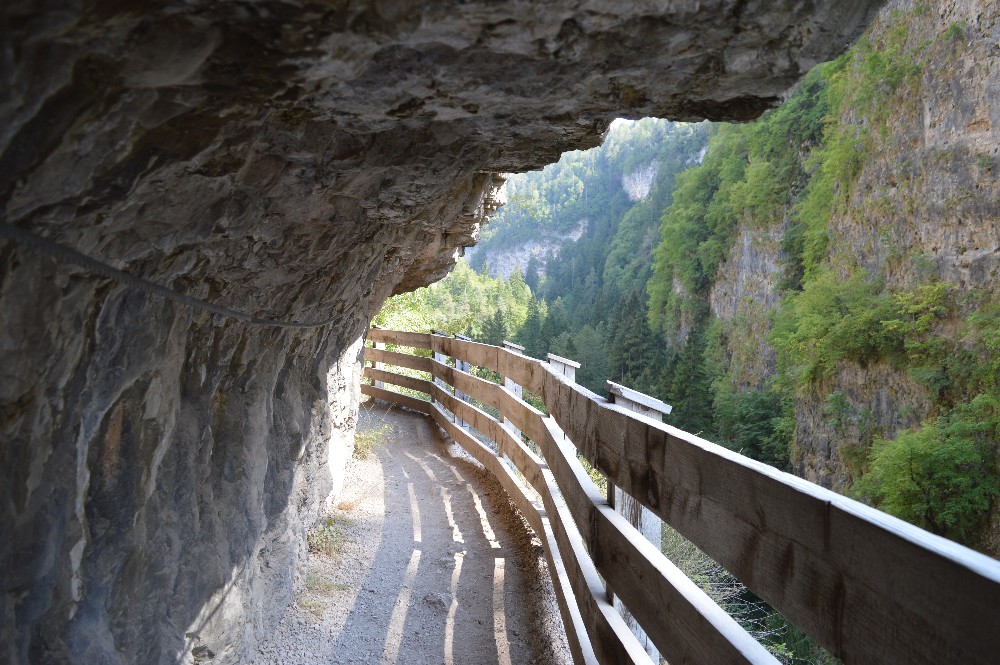 Il sentiero nella Roccia di San Romedio - Montagna di Viaggi
