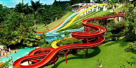 Sem Fronteiras Turismo: Parque Aquático Cascanéia/SC