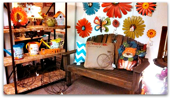 Lace Crazy: Pics from a cute gift shop...