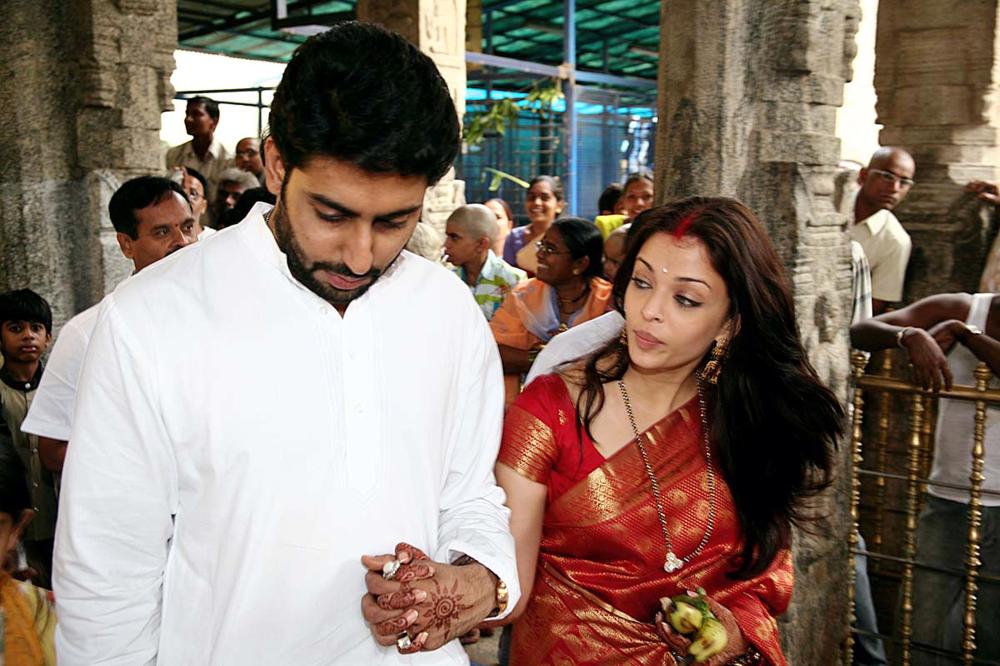 Red Carpet Wedding: Aishwarya Rai and Abhishek Bachchan - Red Carpet ...