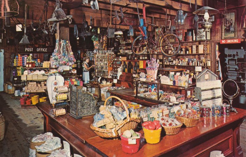 35 Cool Pics Show the Interior of American Stores in the 1950s and '60s ...