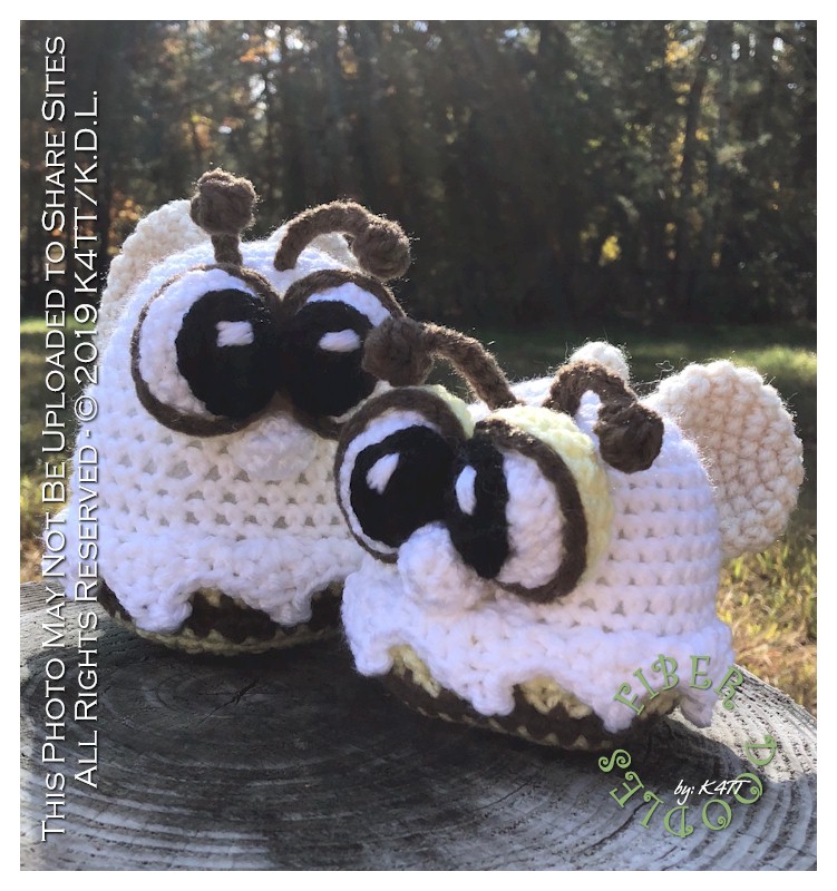ᓚᘏᗢ: Courtesy Pattern : CP66 - Boo - Bees Done & Dusted