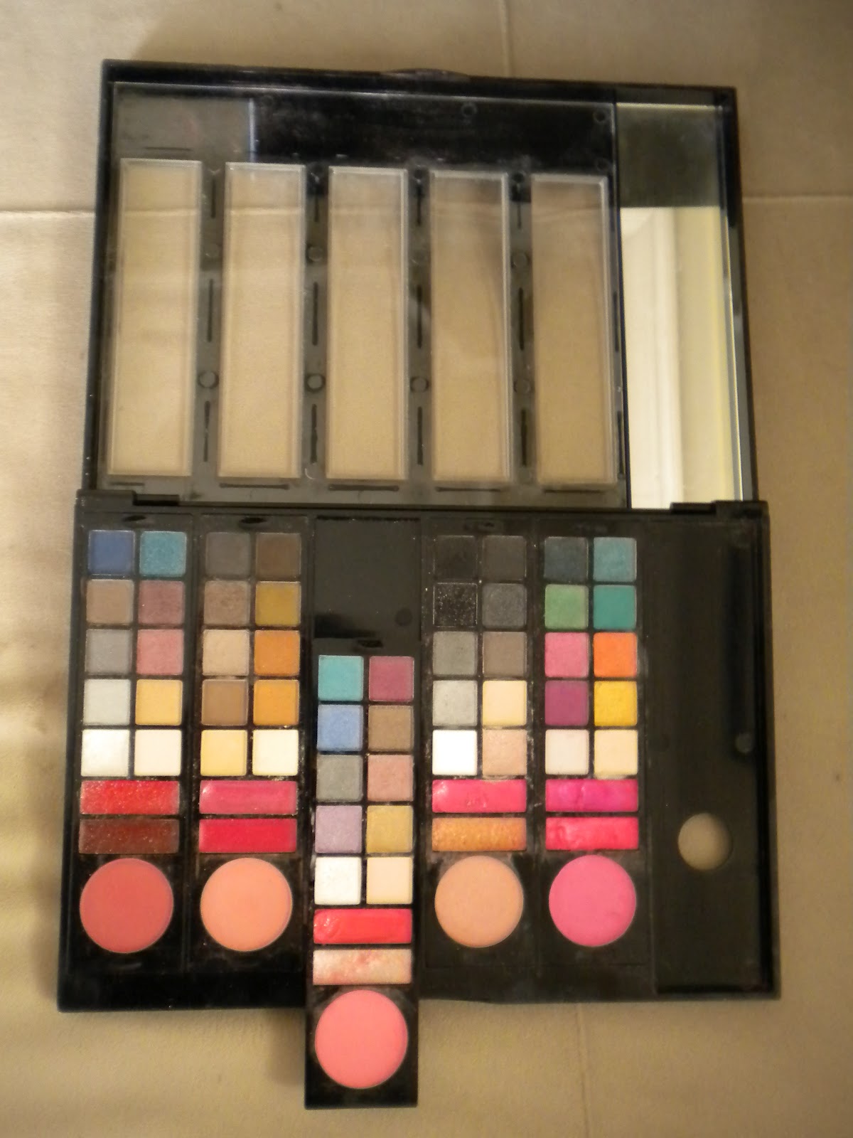 Jasmine of Smyrna ♡ ! ! !: SEPHORA Color Play Makyaj Seti