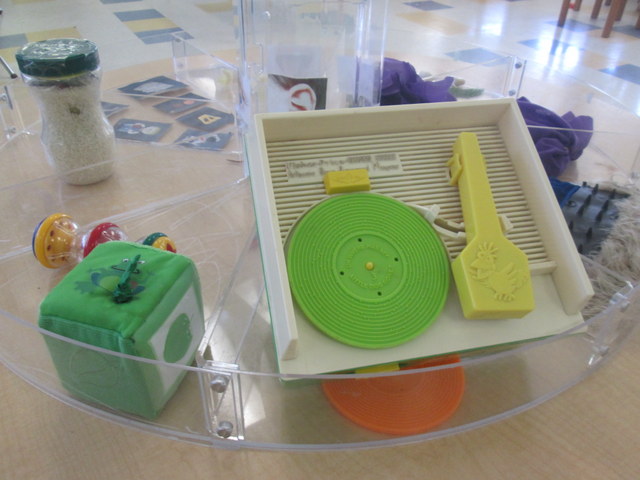 Gan Camarillo Preschool: Look, Listen, Touch, Taste, Feel...Engaging ...