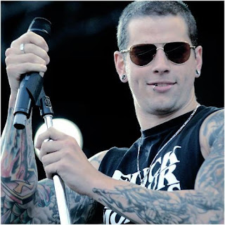 Matthew Charles Sanders (M. Shadows A7X) | All About Celebrity