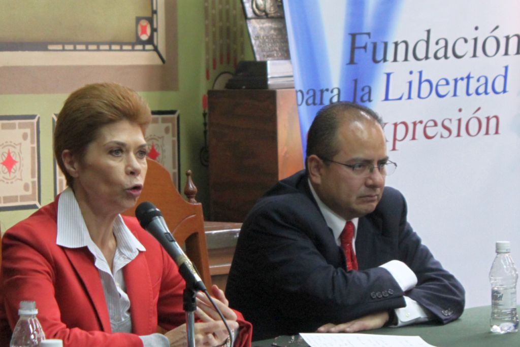 LA POLÍTICA EXTERIOR PUSILÁNIME Y MÉXICO, EN UN MANICOMIO INFORMATIVO ...