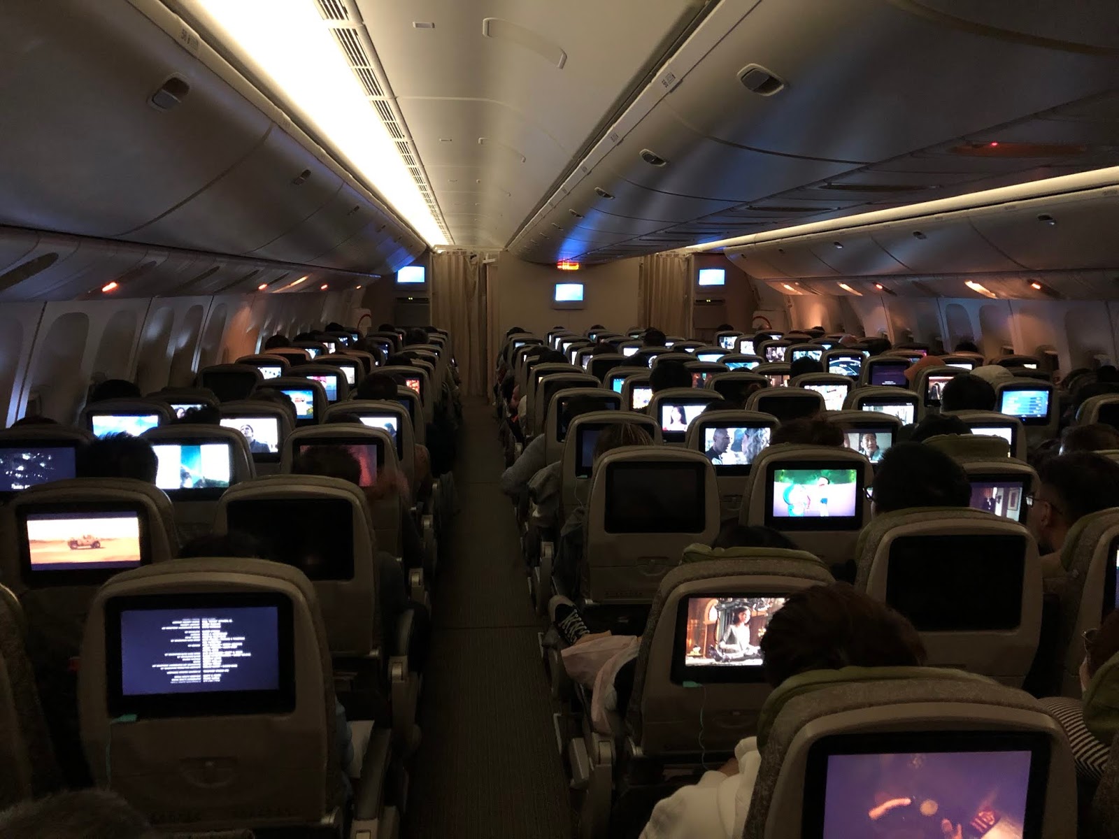 【飛行紀錄】長榮航空 BR68 經濟艙 BKK-TPE - 曼谷新航銀刃貴賓室 SILVERKRIS LOUNGE