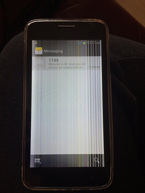 Wholesale Mobile Phone Parts Online: Causes & Solutions of Stripes on ...