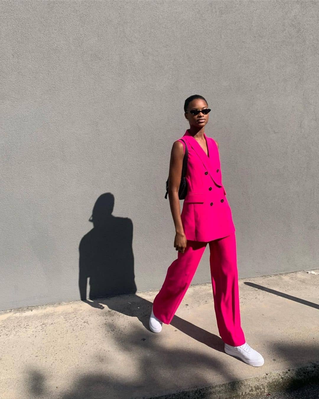 23 chic ways to wear pink this summer | Melody Jacob