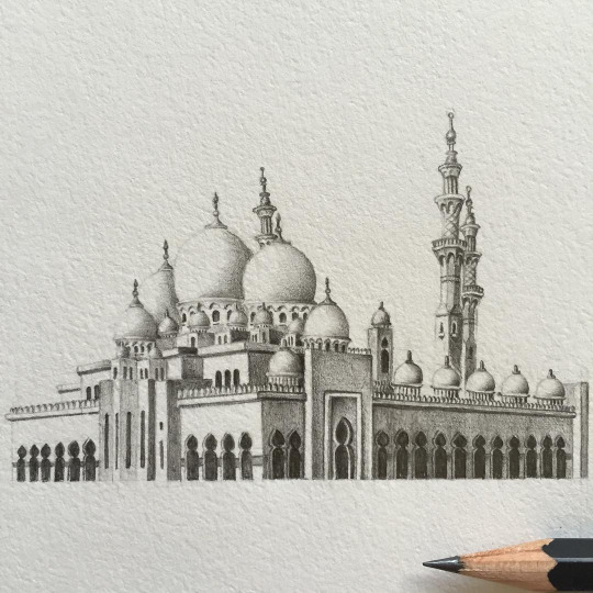 Cajón Desastre: Mariam Abbas, la fascinación mínima.