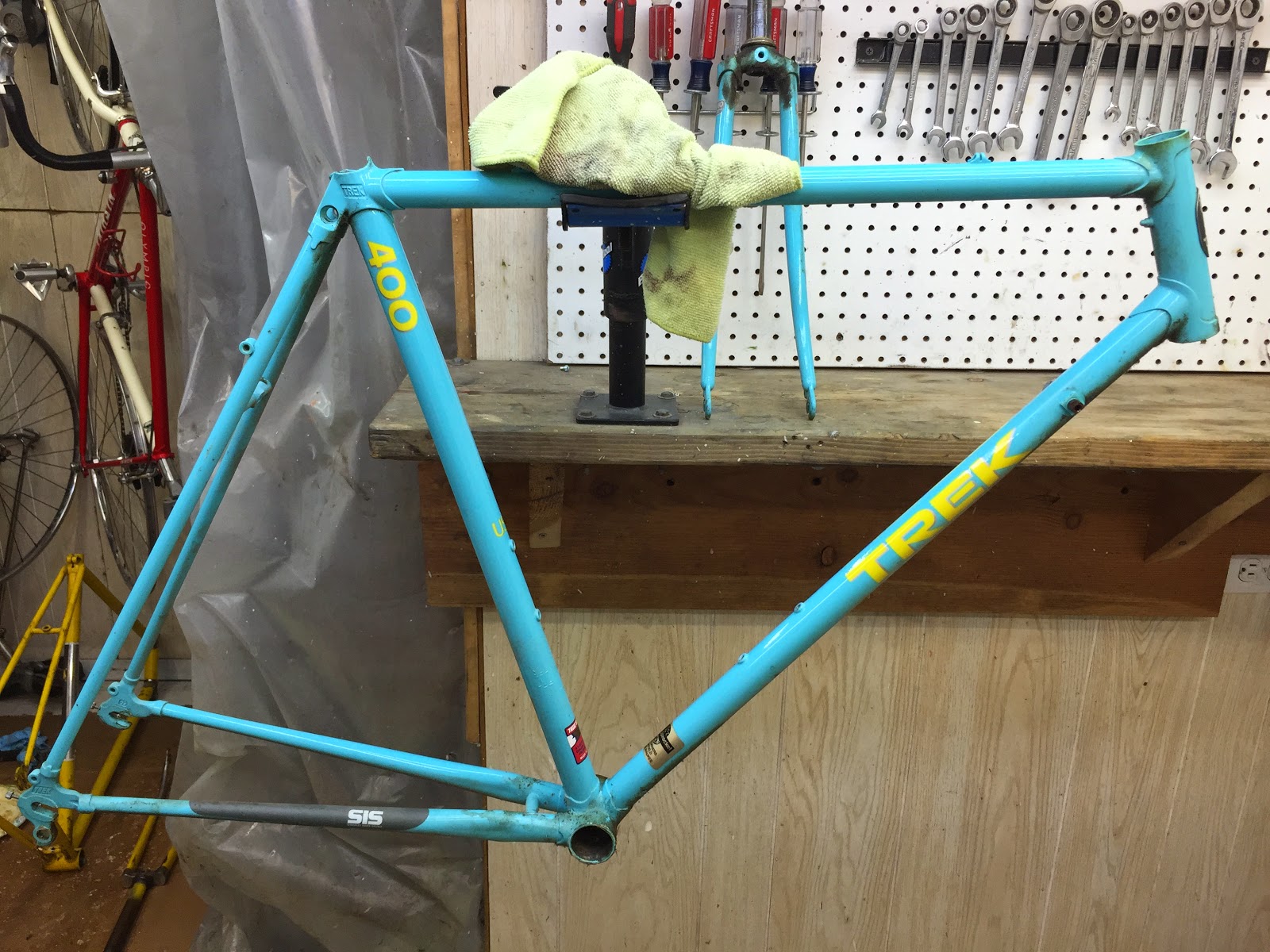 John's Bicycle Restorations: 1989 Trek 400 Restoration - Amazing Paint ...
