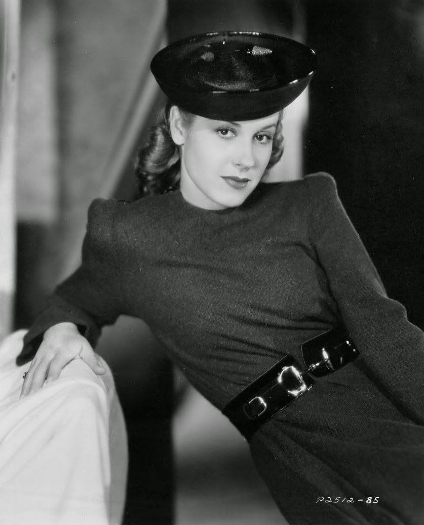 It's The Pictures That Got Small ...: THE THURSDAY GLAMOUR 15!