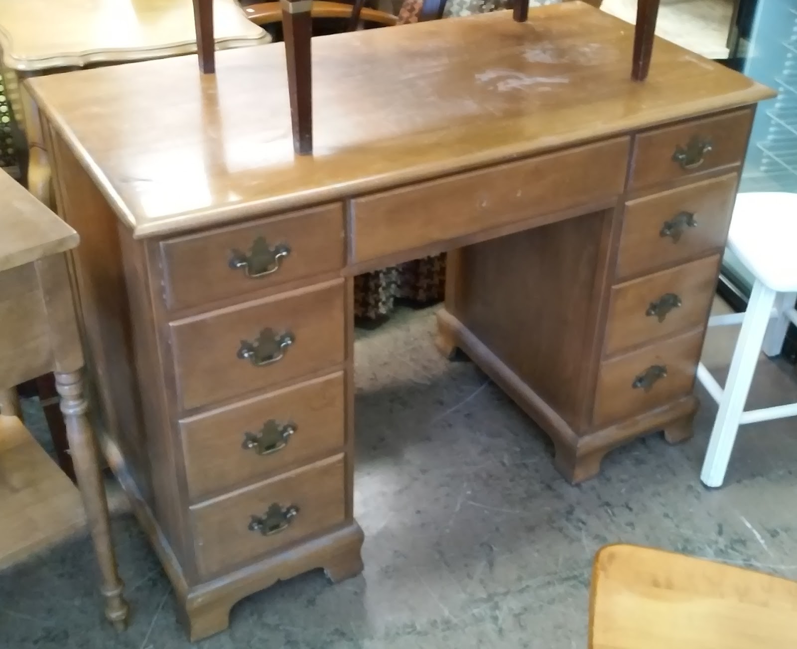 UHURU FURNITURE & COLLECTIBLES: SOLD Baumritter Colonial Maple Writing ...