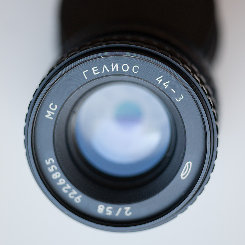 RetroFocal: Spring flowers with Helios 44-3 MC