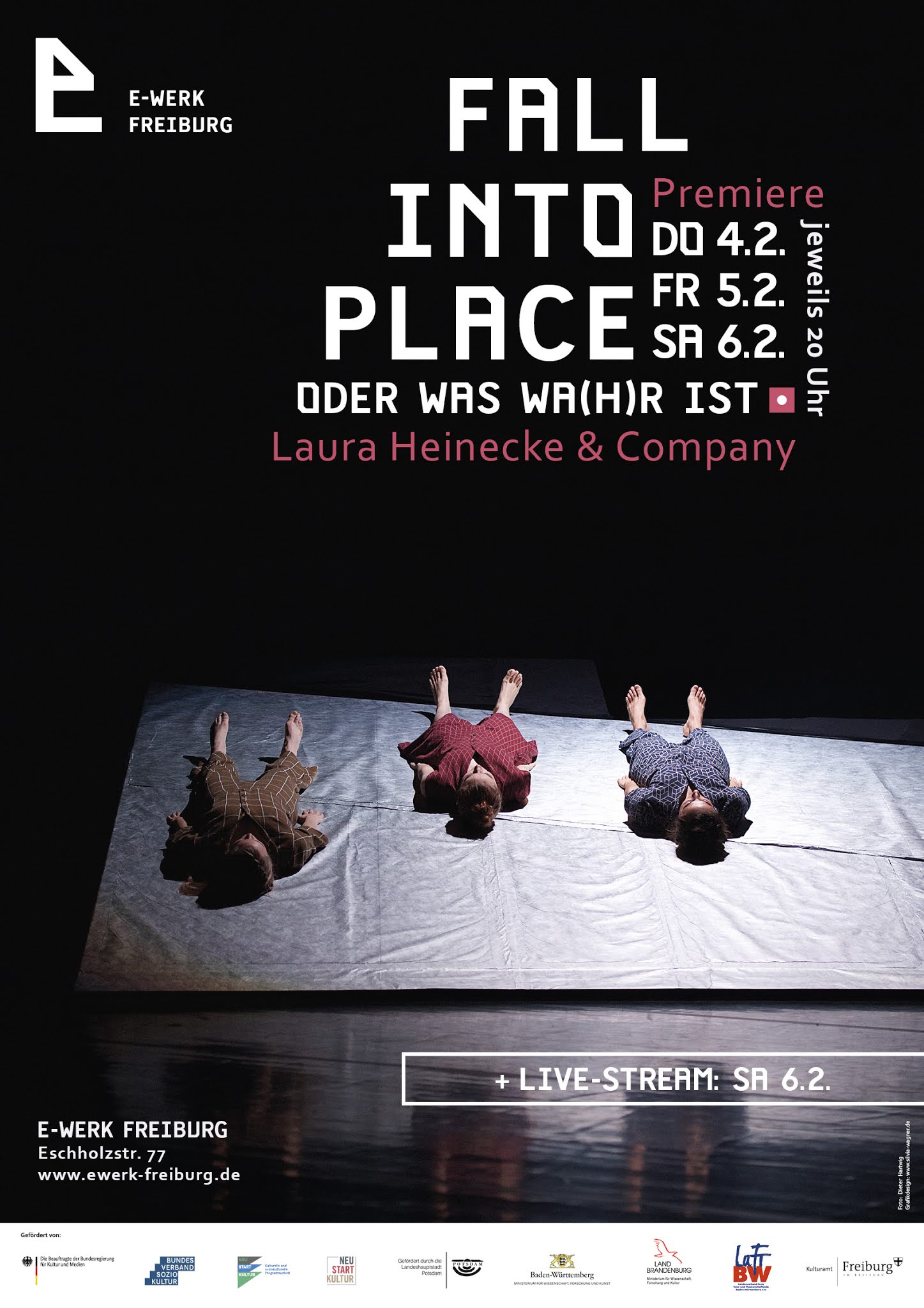 Laura Heinecke: FALL INTO PLACE oder was wa(h)r ist * PREMIERE im ...