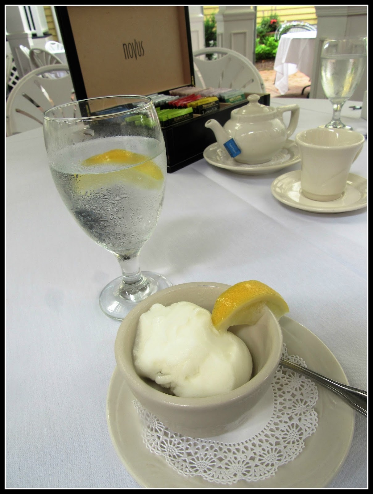 "Out to Lunch"...with a side of laughter!: The Smithfield Inn Restaurant