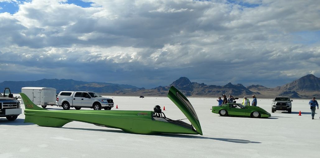 Just A Car Guy: Bonneville Speed Week, home of the streamliner... Kim ...