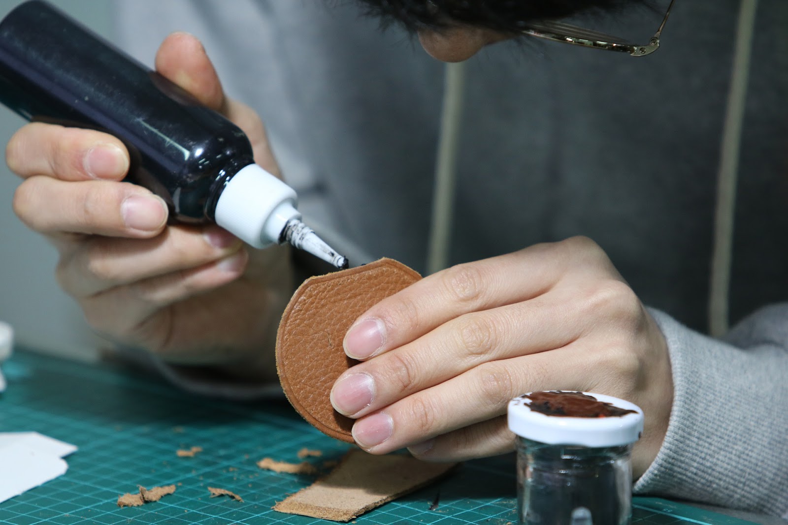 Beginner's Ultimate Guide For Leather Crafting | Joy de Jesus