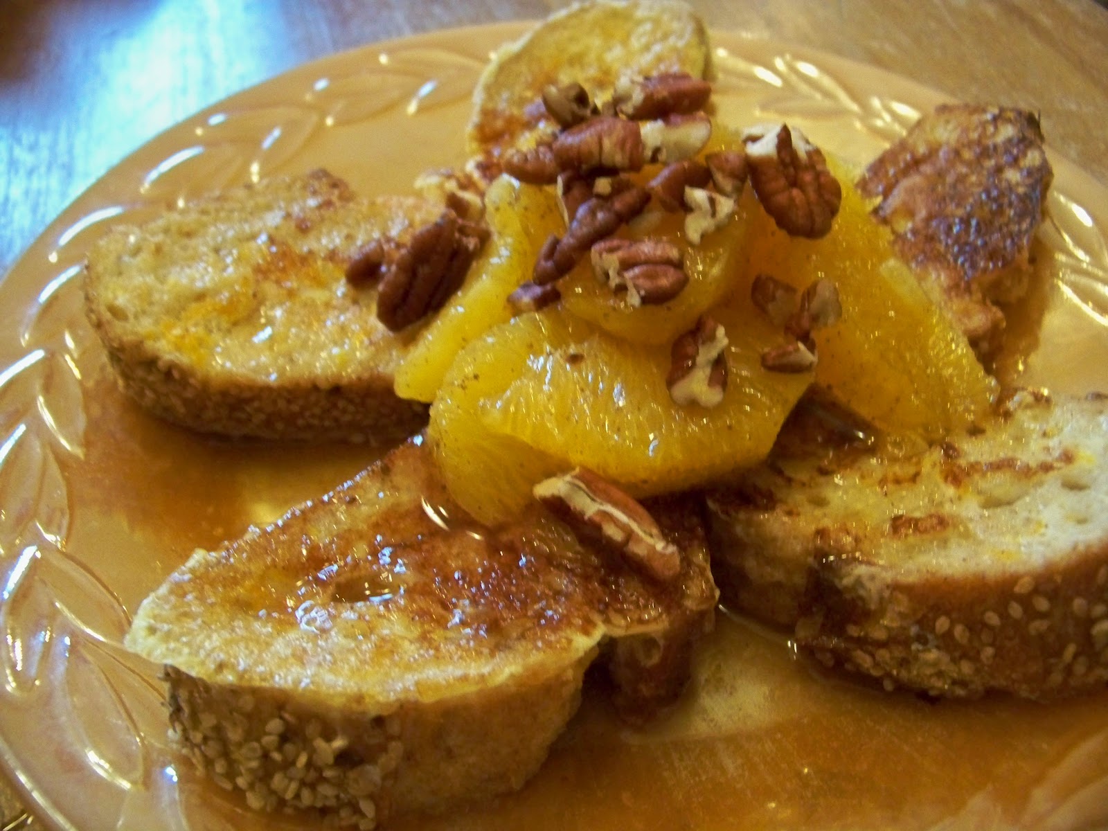 La cuillèriste: Pain doré à l'orange et aux pacanes