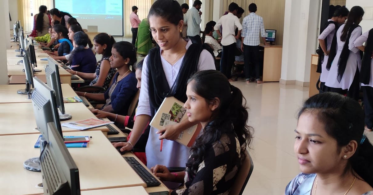 Anti- Ragging Cell introduces students to Aman Movement and UGC affidavith