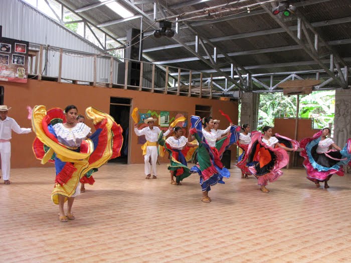 SEC - Noticias: Matambú conserva sus raíces