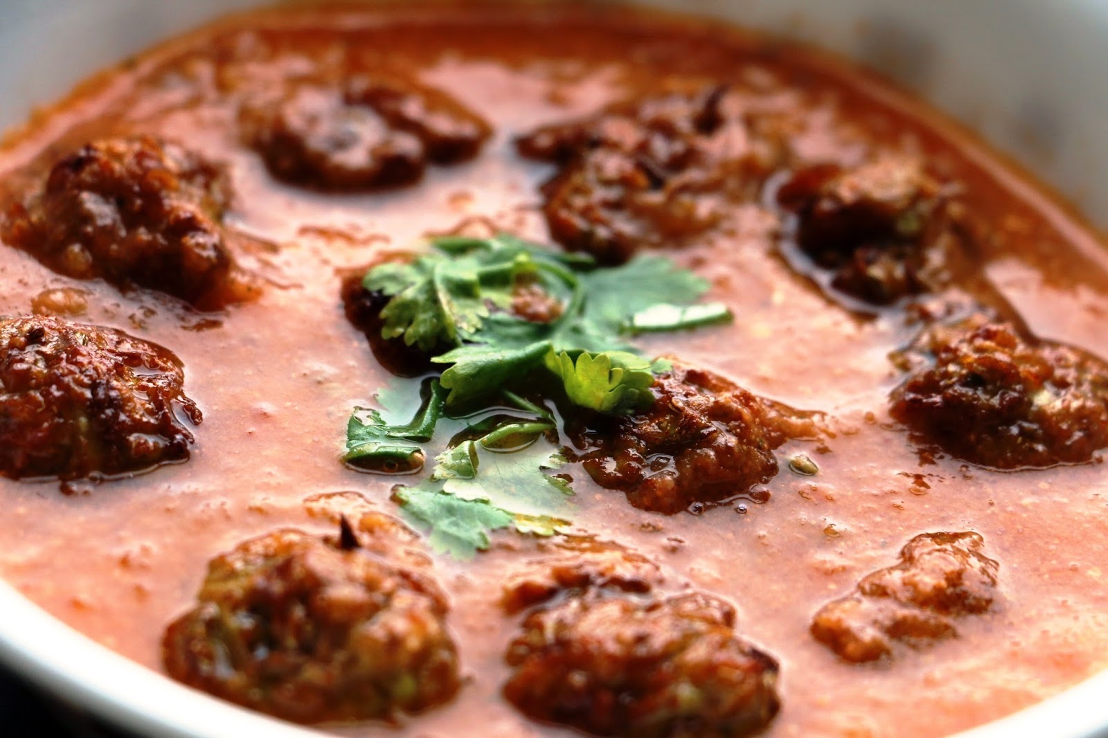 yummy delight for u: Lauki Kofta/Bottle Gourd Kofta Curry recipe, How ...