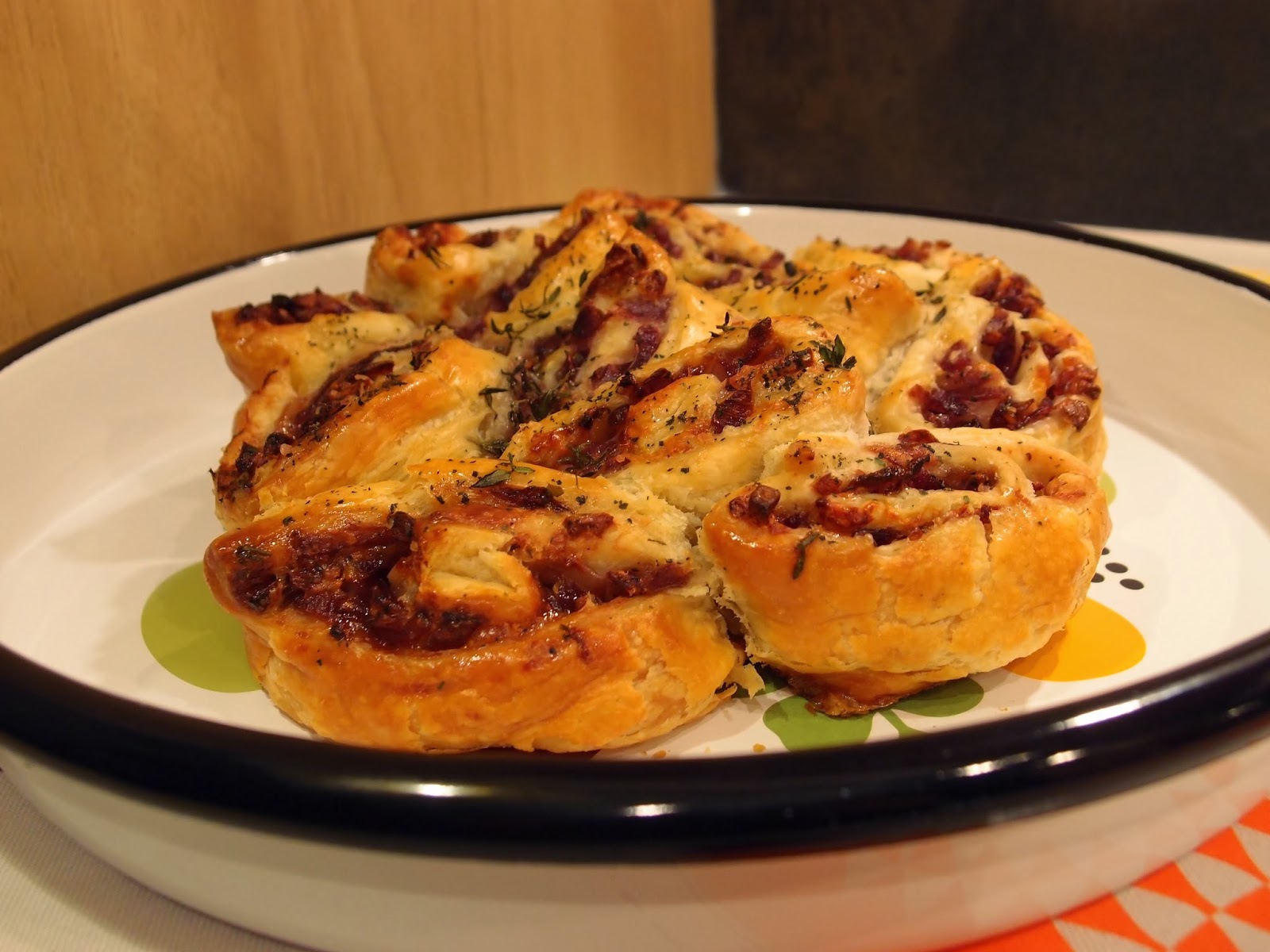 The VegHog: Red onion Strudel cake