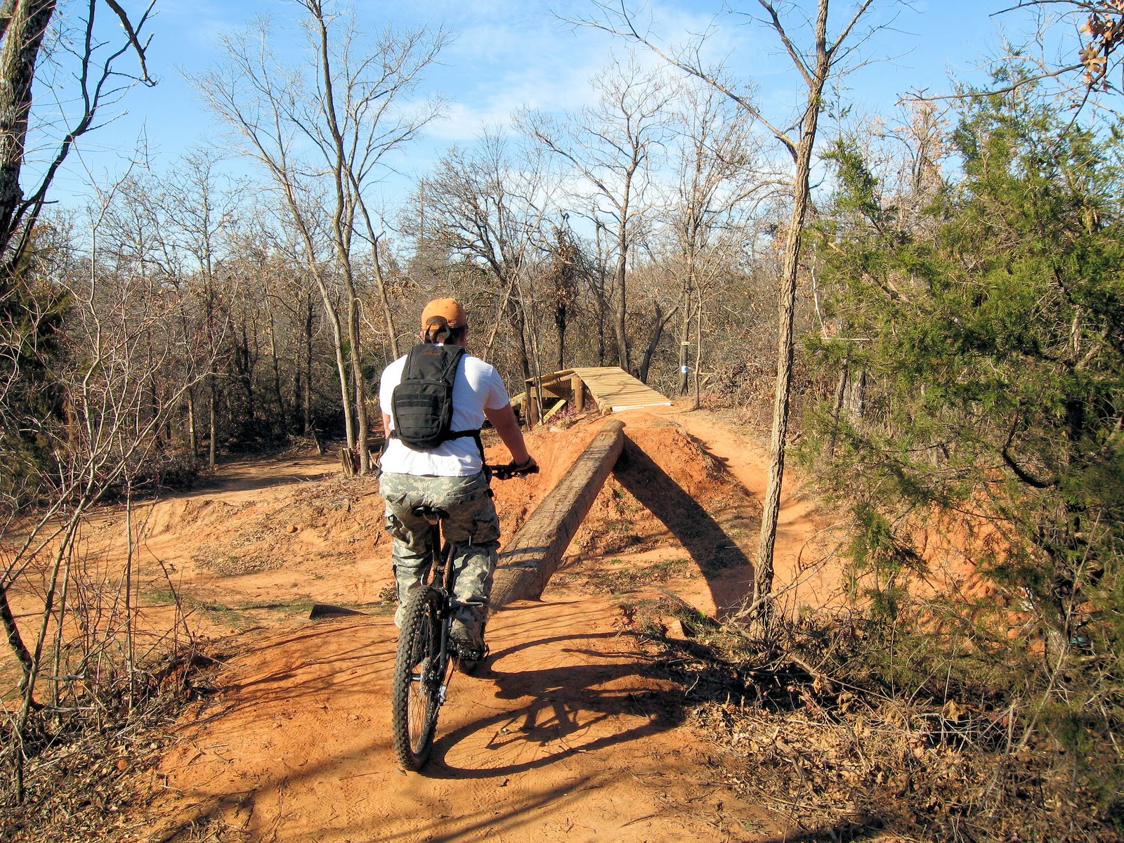 An Oldie's Bicycling Blog: Draper Mountain Bike Trail, Oklahoma City.