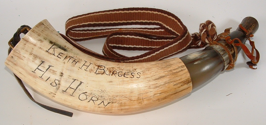 A Woodsrunner's Diary: My First Powder Horn, and The Bee Hive!