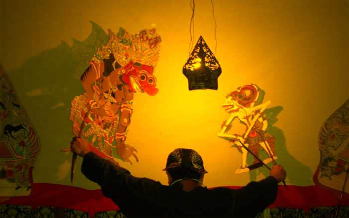 CULTURE: ART IN MALAYSIA: WAYANG KULIT