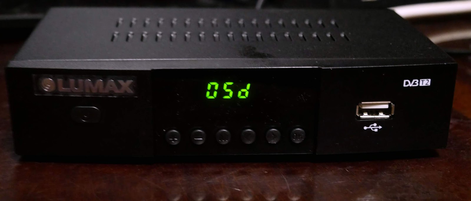 МОИ ИНТЕРЕСЫ: "Бесплатный сыр" от LUMAX. Цифровая приставка DV3211HD.