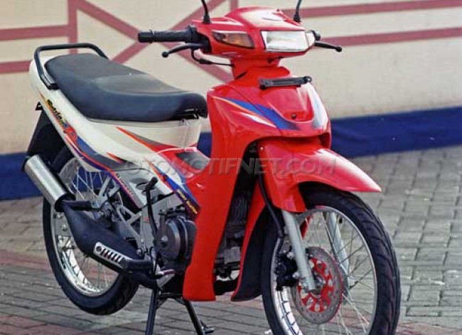 Seputar Sepeda Motor: Sejarah Motor Suzuki Satria di Indonesia