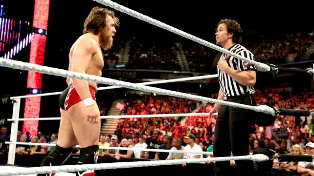 WWE In live!!!!: DANIEL BRYAN vs WADE BARRETT