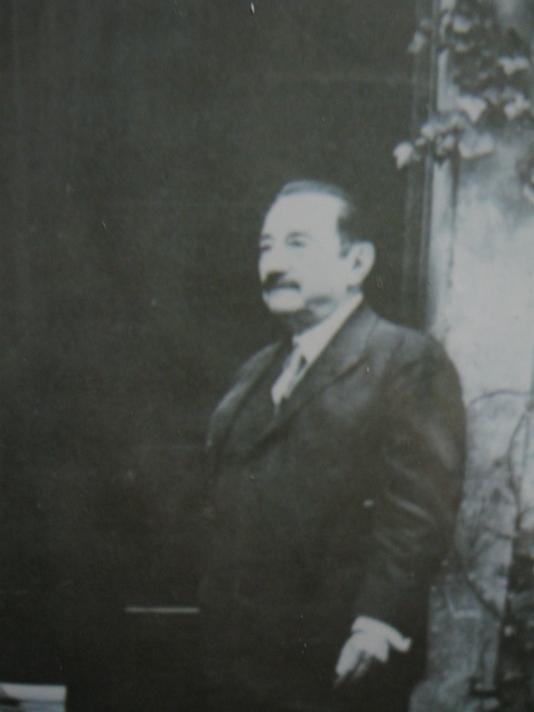 CARLOS BACA FLOR: GALERÍA DE FOTOS Y OBRAS DE CARLOS BACA-FLOR