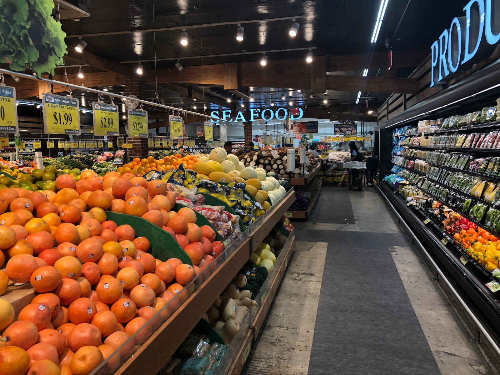 TOUR: Food Bazaar Supermarket - Williamsburg, Brooklyn, NY