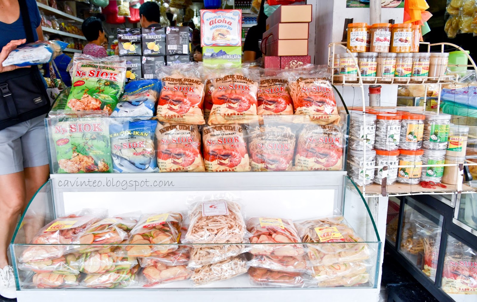 Entree Kibbles: Buy Your Batam Snacks from Pasar Penuin Wet Market # ...