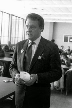 RETRO KIMMER'S BLOG: WXYZ TV NEWS LEGEND BILL BONDS HAS DIED