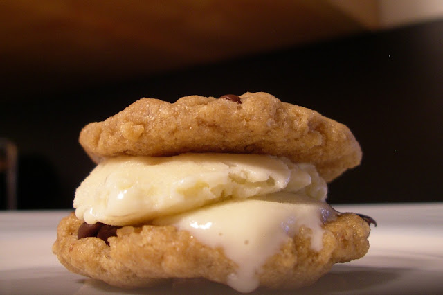 Pixie & Dusty Eat: Do You Miss TooToos Too?