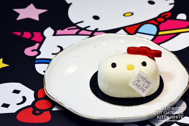 CHASING FOOD DREAMS: Hello Kitty 45th Birthday @ Crème De La Crème