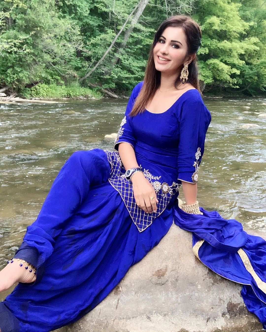 Movies Picture: Meeti Kalher