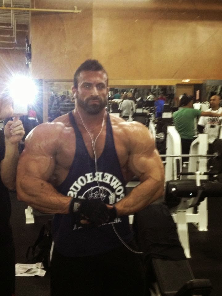 Big bodybuilder Anthony Tenuta