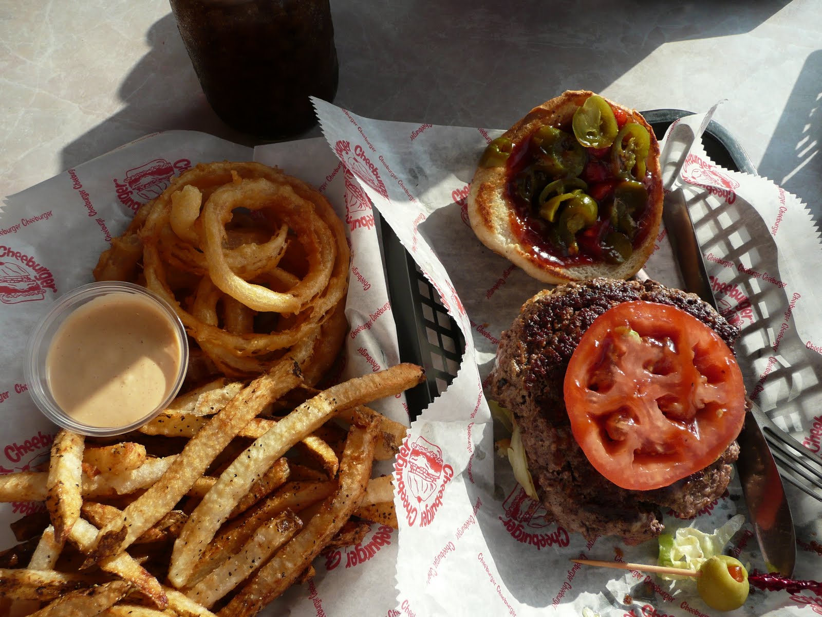 PIG OUT SPOTS: Cheeburger Cheeburger (Chattanooga, TN)