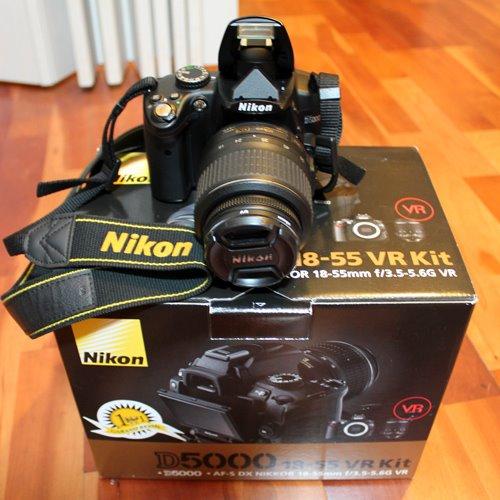 TOKO SUMBER FAJAR: CAMERA NIKON