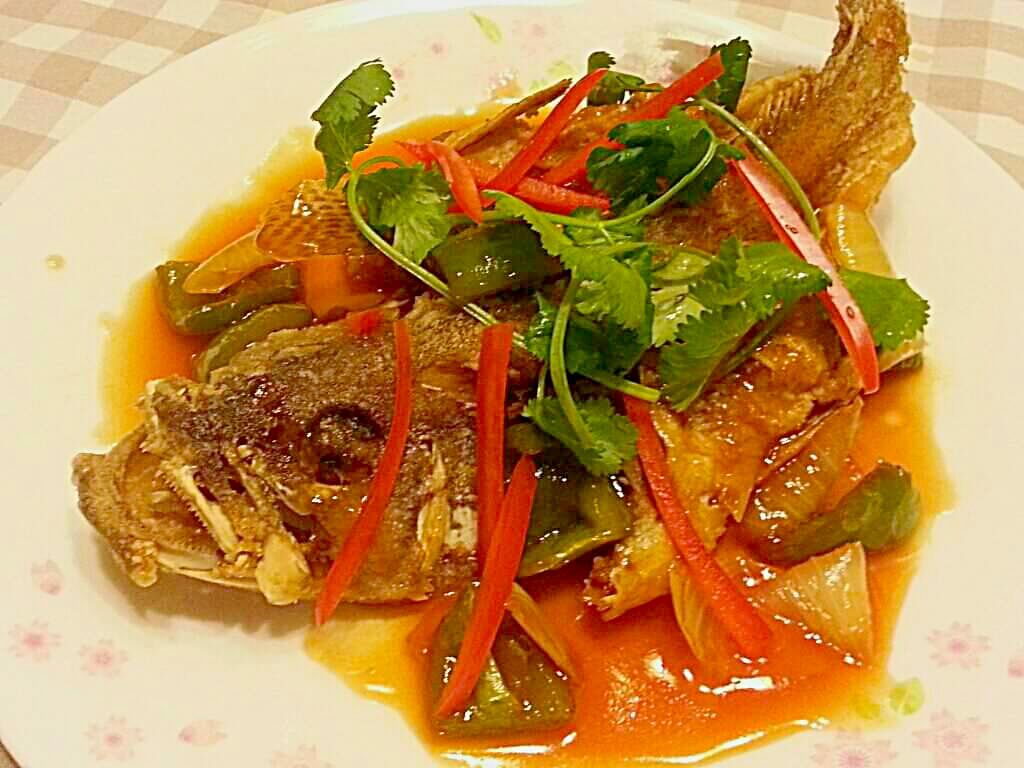 Iken Cook: Crispy Garoupa with Sweet & Sour Sauce