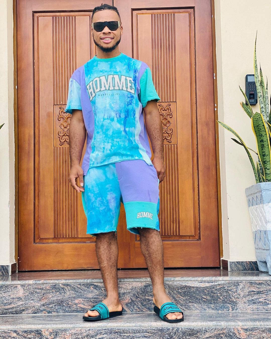 House: Pictures of Poco Lee house