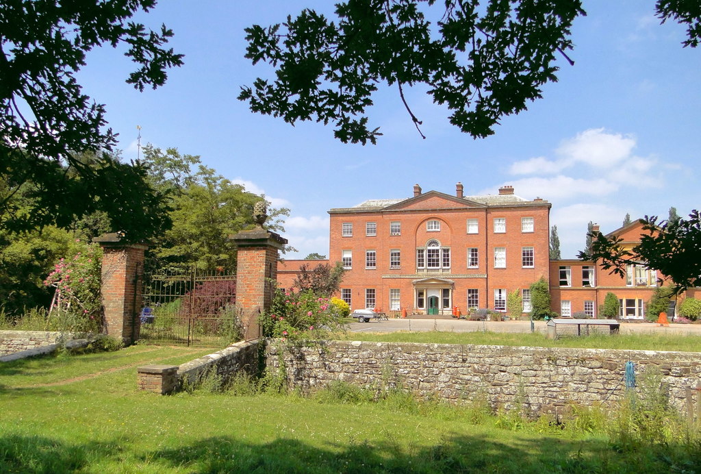 Landed families of Britain and Ireland: (429) Baskerville (later Mynors ...