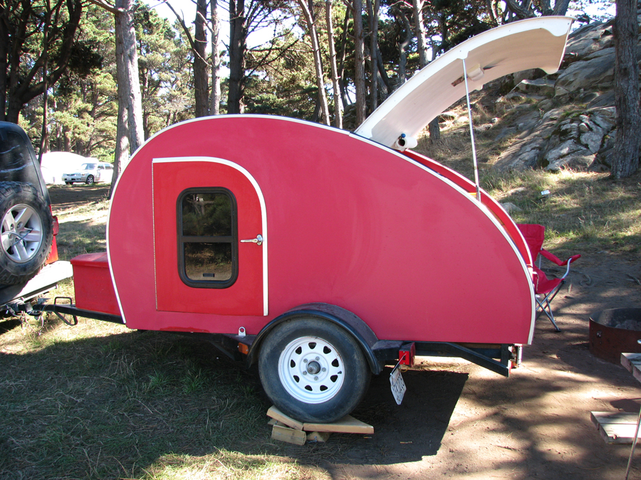 Tiny Yellow Teardrop: The Many Shades of Teardrop Trailers