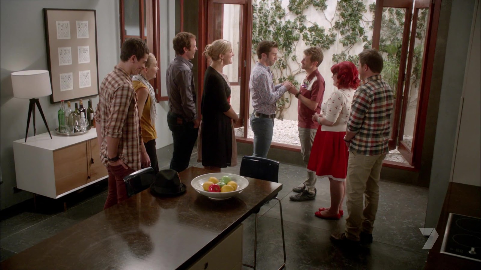 ausCAPS: Damien Bodie and Nick Simpson-Deeks kiss in Winners & Losers 2 ...