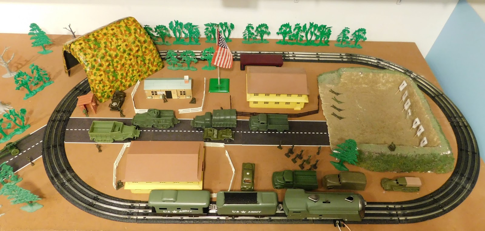 Toys and Stuff: TRAIN TIME: Custom Marx Army Commodore Vanderbilt ...